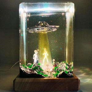 Handmade Alien UFO Resin Lamp: Galaxy Space Night Light - Etsy