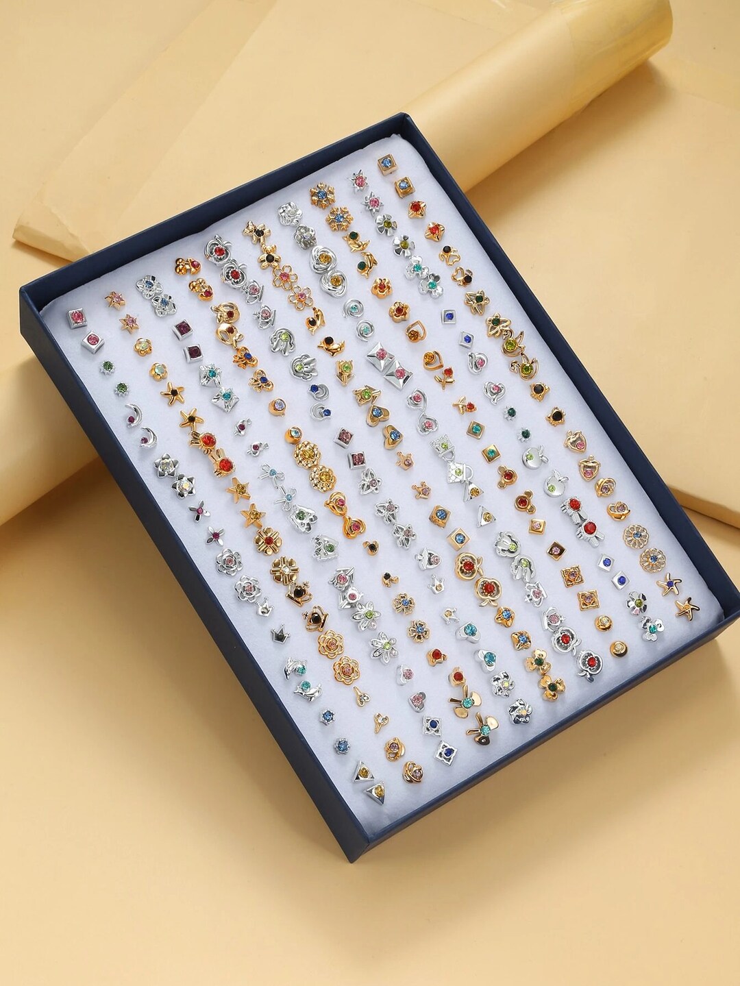 Earing Set, Set of 100 Pcs Earing - Etsy