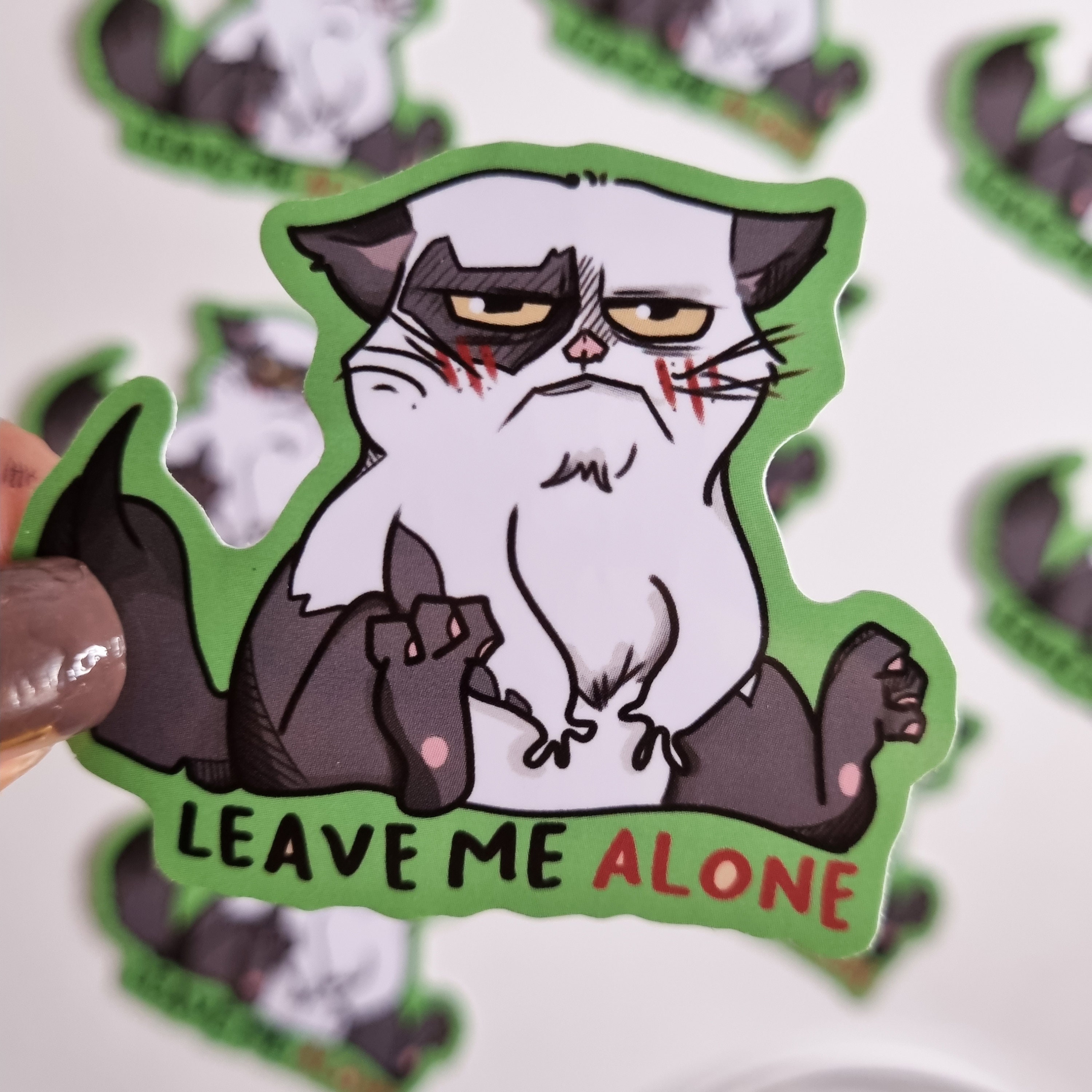 Grumpy Cat Leave Me Alone