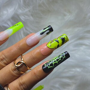 Halloween Oogie Boo Nails/ Halloween Press on Nails - Etsy