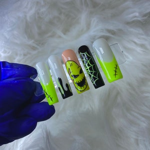 Halloween Oogie Boo Nails/ Halloween Press on Nails - Etsy