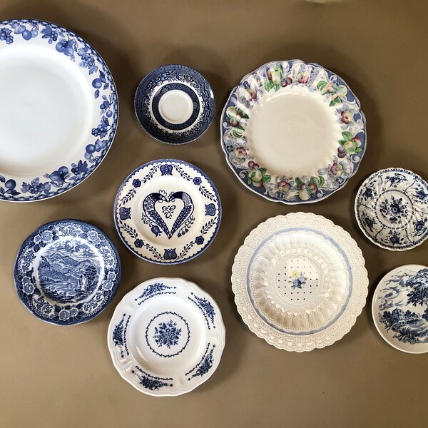 Mismatched Vintage Plates - Etsy