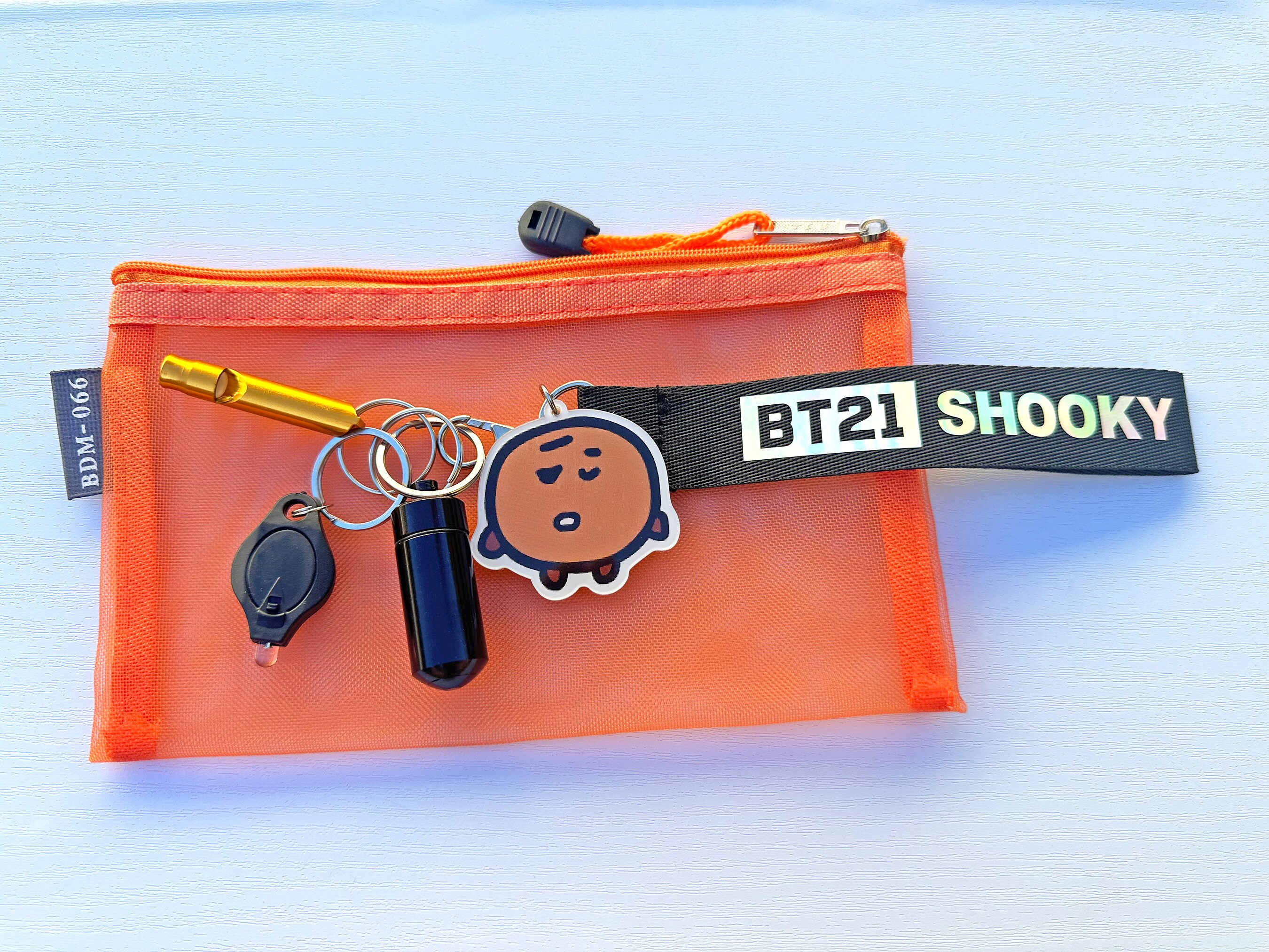 BTS BT21 Shooky Keychain Travel Set BTS Bangtan Boys - Etsy