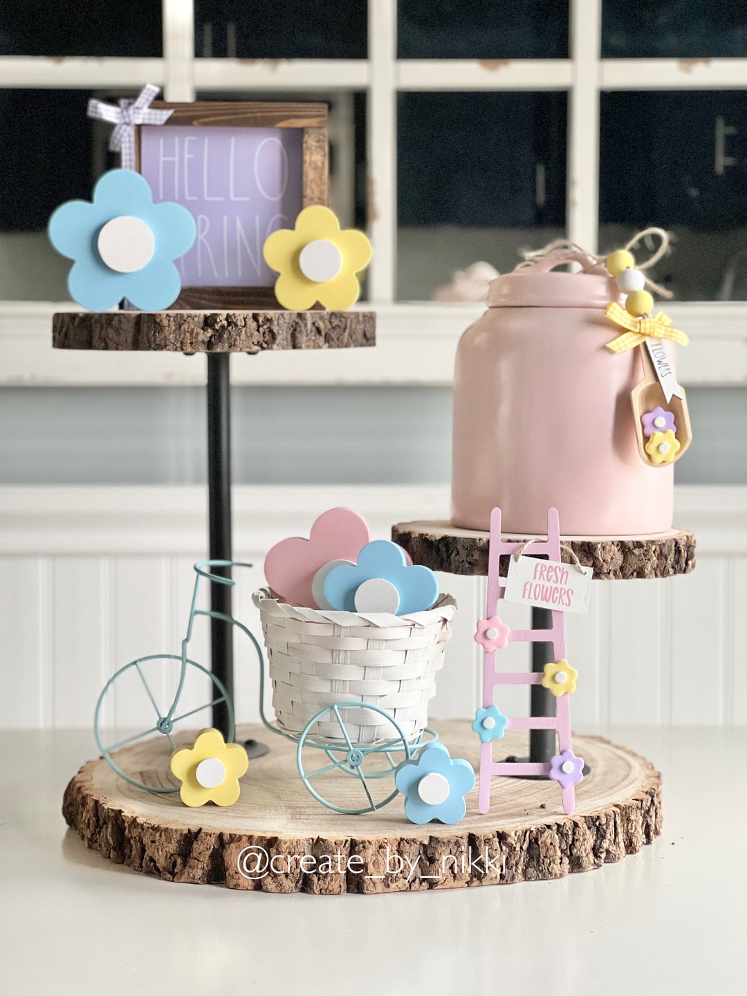 Daisy Tier Tray | Spring Display | Flowers | Pastels - Etsy