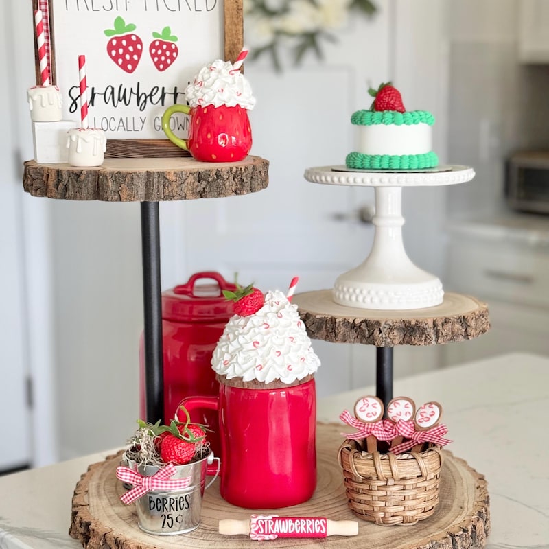 Strawberry Kitchen - Etsy