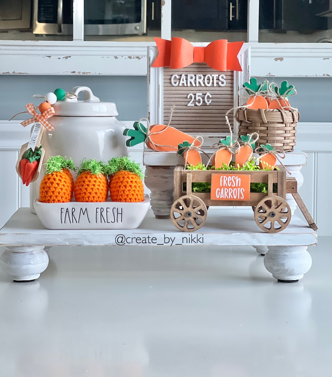 Easter Tier Tray | Easter Bunny | Carrot Display | Farmhouse Decor - Etsy
