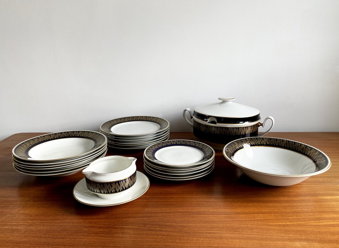 Weimar Porcelain Dinner Crockery Set, Echt Weimar Kobalt, Eleganz ...