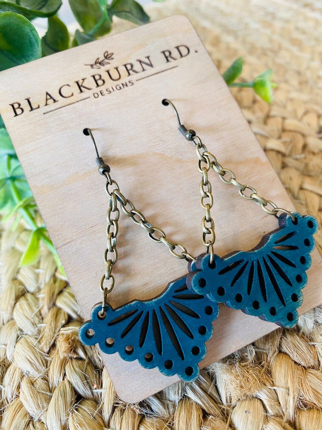 Laced Sun Bursting Chain Dangles Digital File - Etsy