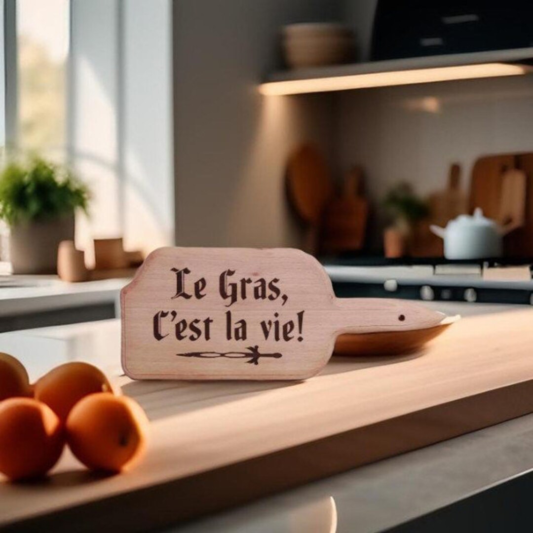 Planche à découper Kaamelott Le gras c'est la vie Citation Karadoc ...