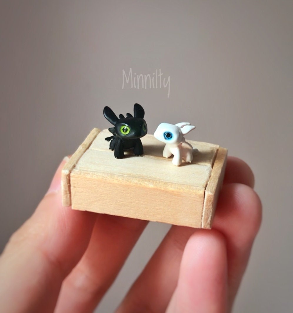 Miniature Toothless, Lightfury, Miniature Dragons, Miniature Nightfury ...