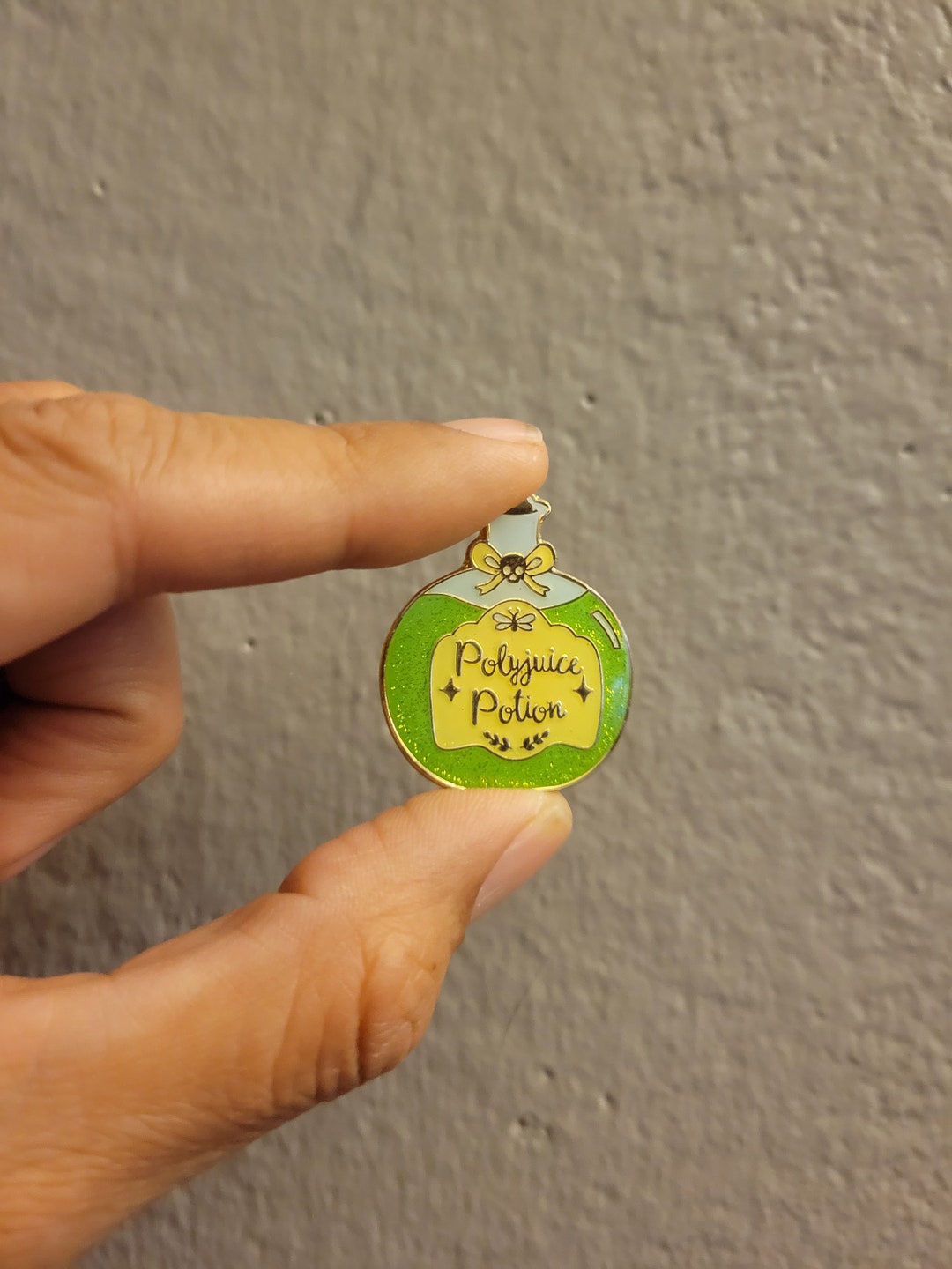 Pollyjuice Shape Shifting Potion Spell Pins Hufflepuff - Etsy