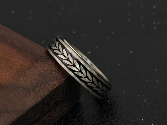 Black Titanium Ring Rotating Fidget Ring Ear of Wheat Ring - Etsy UK