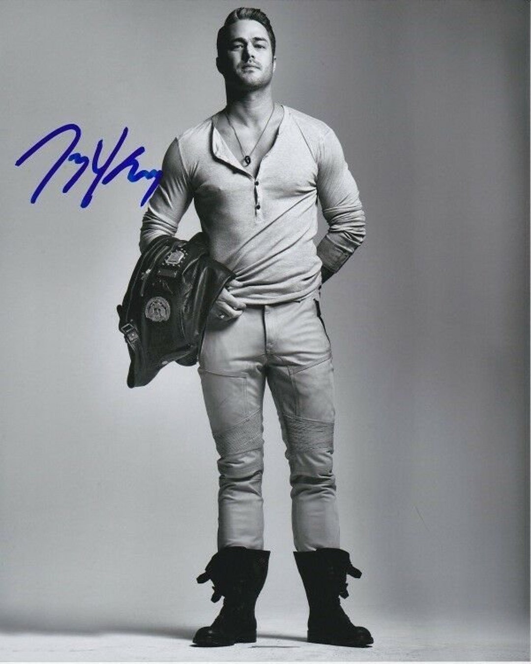 Taylor Kinney Signed Chicago Fire Photo W/ Hologram Coa - Etsy