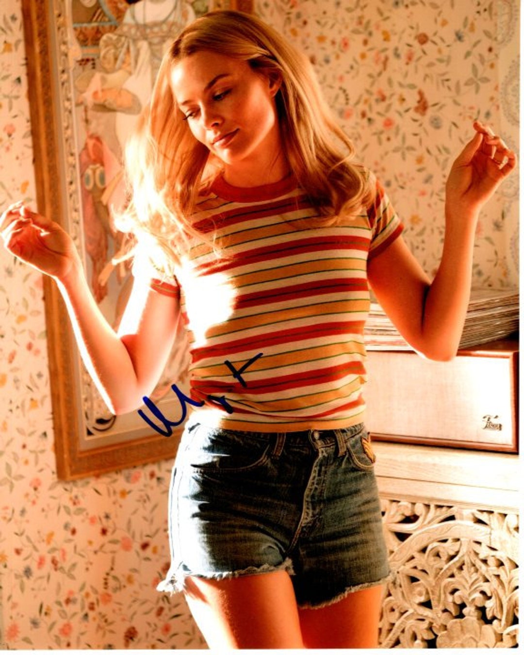 Margot Robbie Signed 8x10 Once Upon A Time in Hollywood Photo W ...
