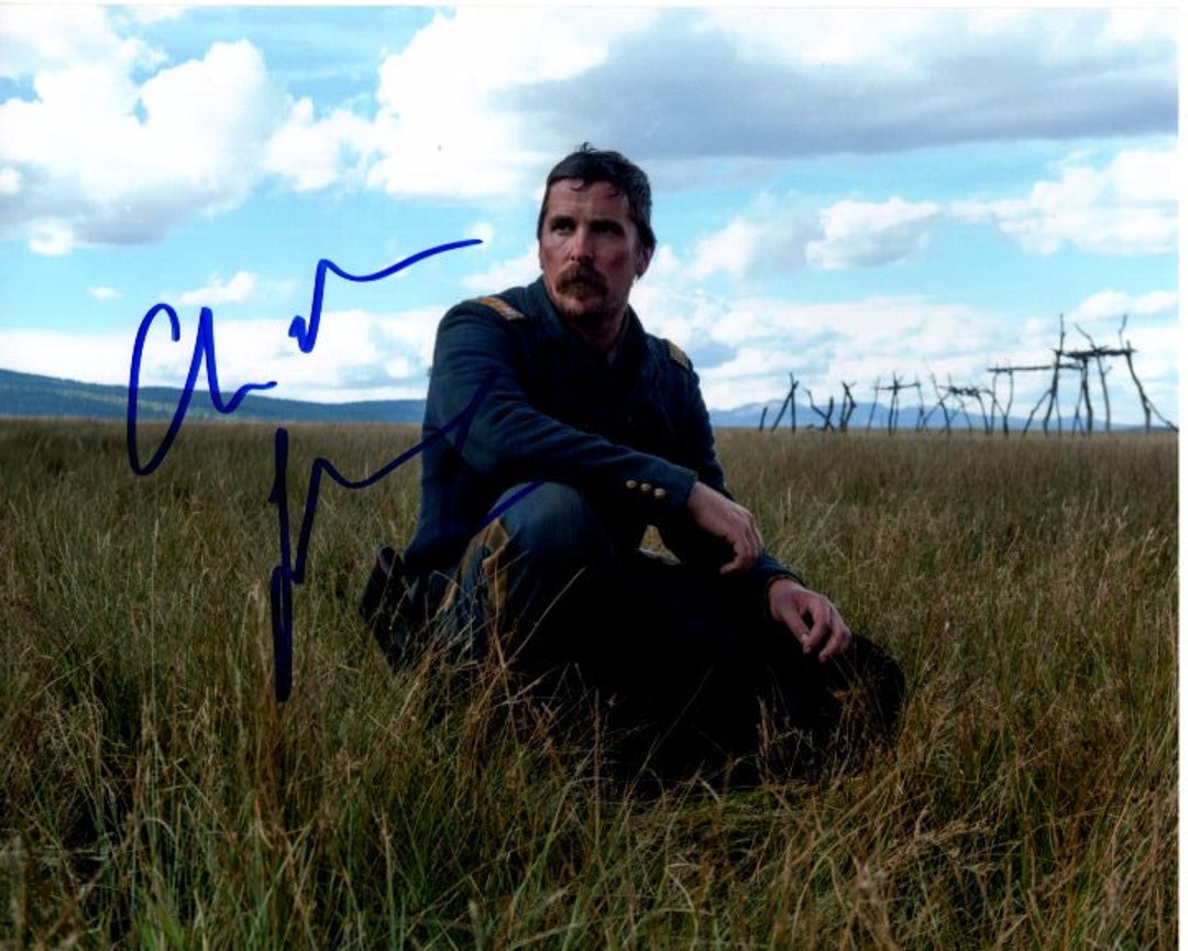 Christian Bale Signed 8x10 Hostiles Capt. Joseph J. Blocker Photo W ...