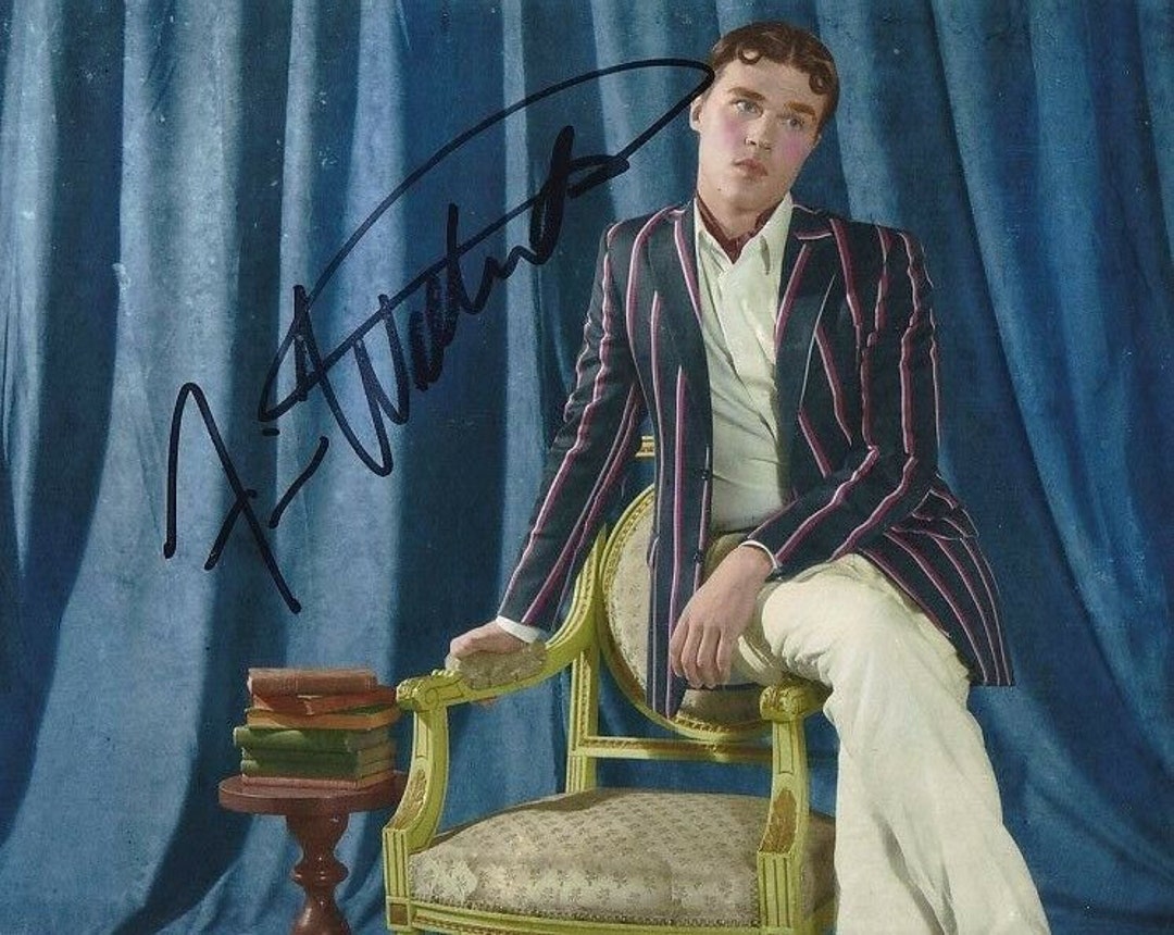 Finn Wittrock Signed American Horror Story Photo W/ Hologram Coa - Etsy