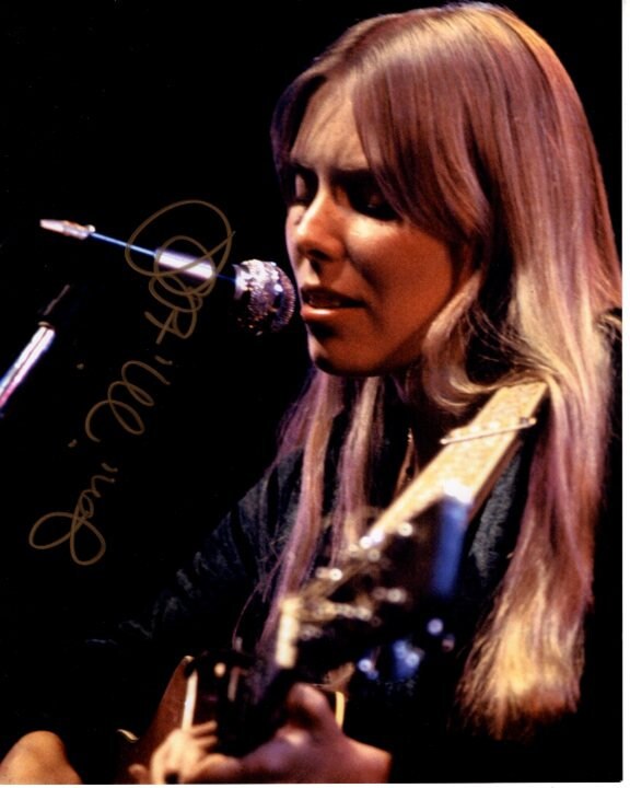 Joni Mitchell Signed Autographed 8x10 Photo W/ Hologram COA - Etsy