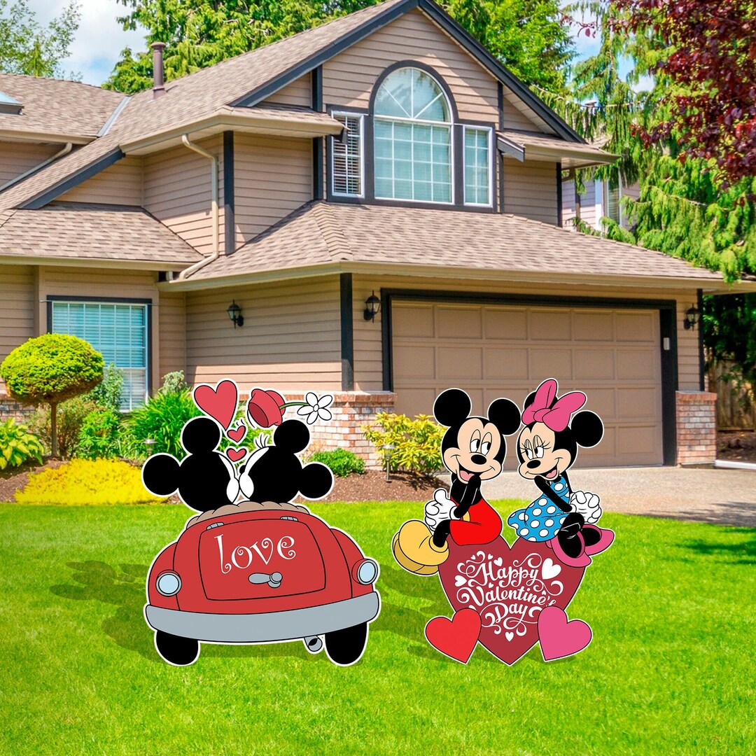 Mickey and Minnie Mouse Valentine's Day Decoration Indoor Outdoor ...