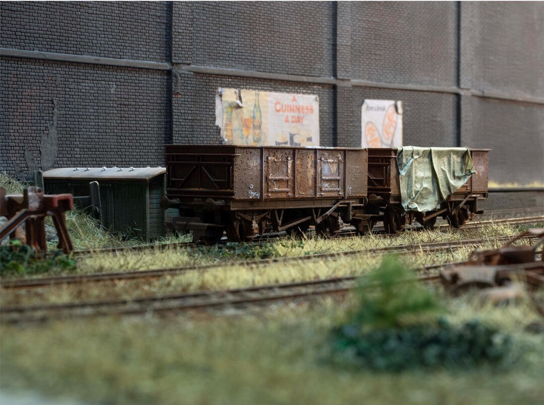 OO Gauge Abandoned 21T Mineral Wagons, Heavily Rusted and Weathered ...