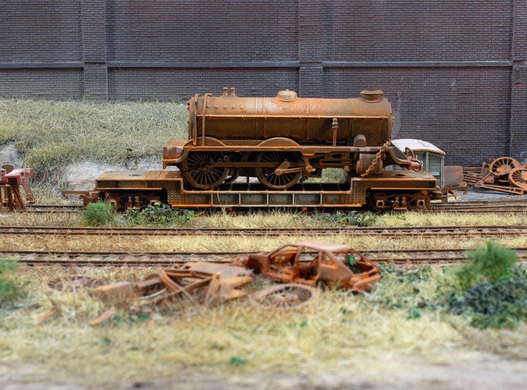 OO Gauge Scrapyard Loco on a Weltrol Wagon. Ref 17 - Etsy