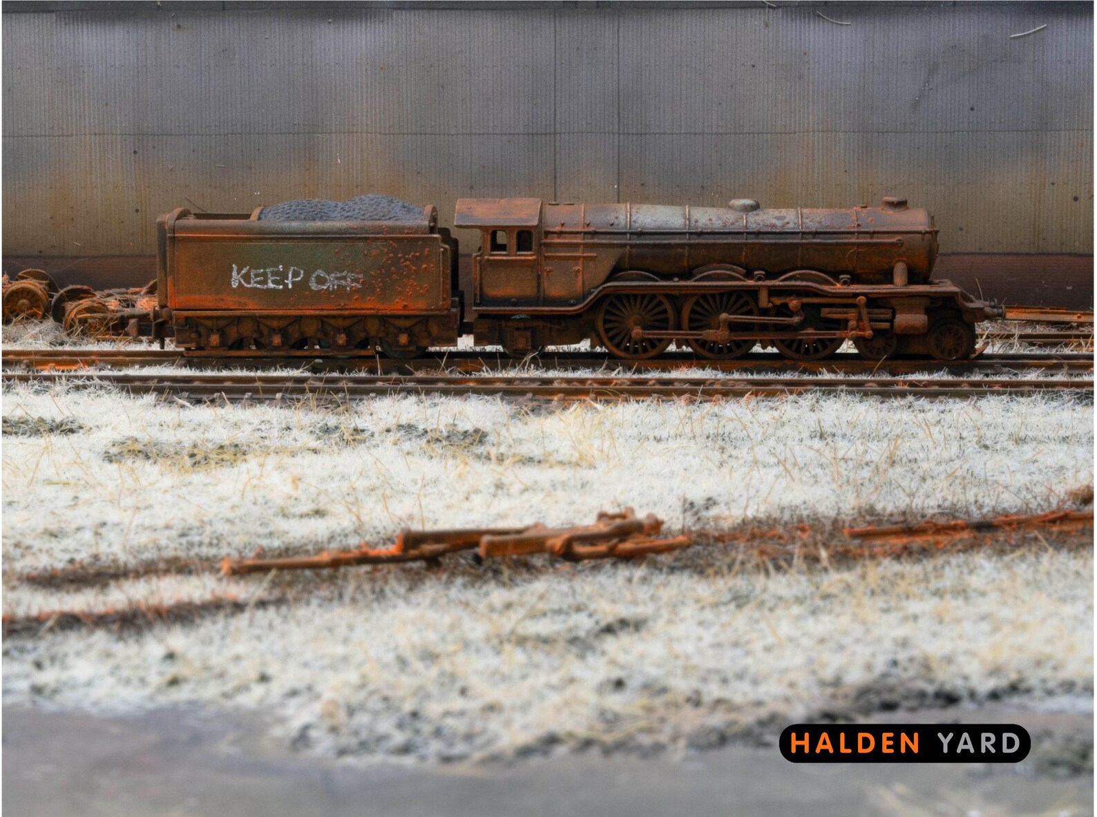 N Gauge Scrapyard A3 Class Locomotive, Heavily Rusted and Weathered ...