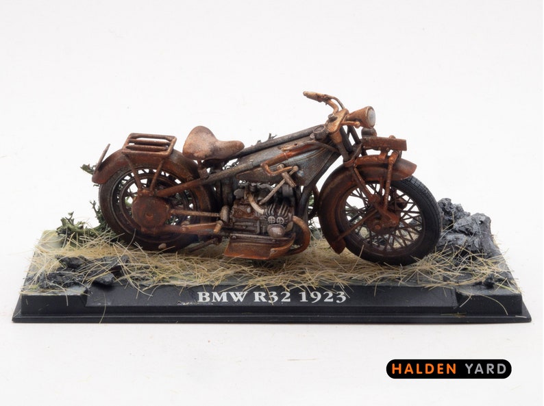 1923 BMW R32 Motorcycle: 1/24 Scale Diorama - Etsy