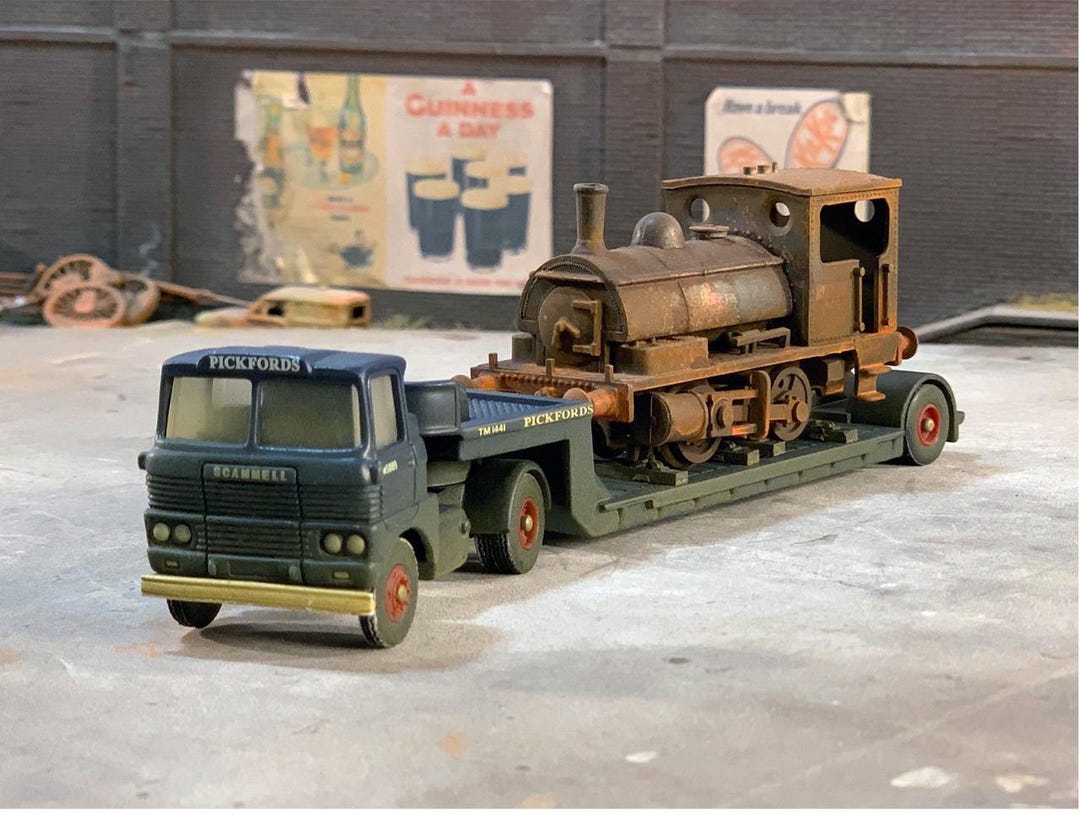 OO Gauge Scrapyard Saddle Tank Loco on a Low Loader. Ref E9 - Etsy