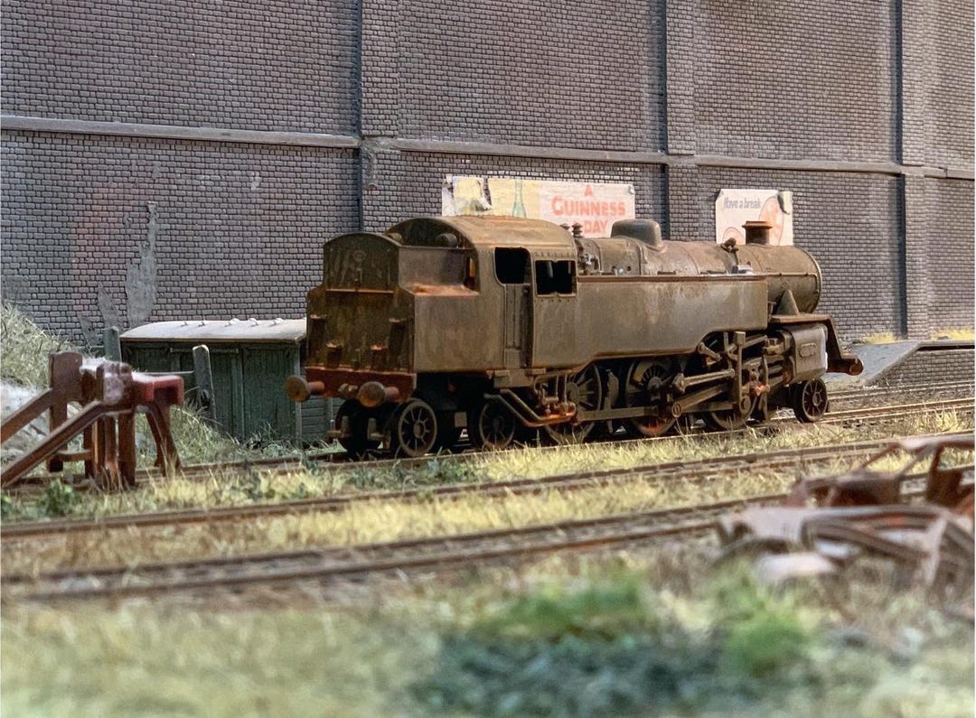 OO Gauge Locomotive: Scrapyard British Railways Standard Class 4 ...