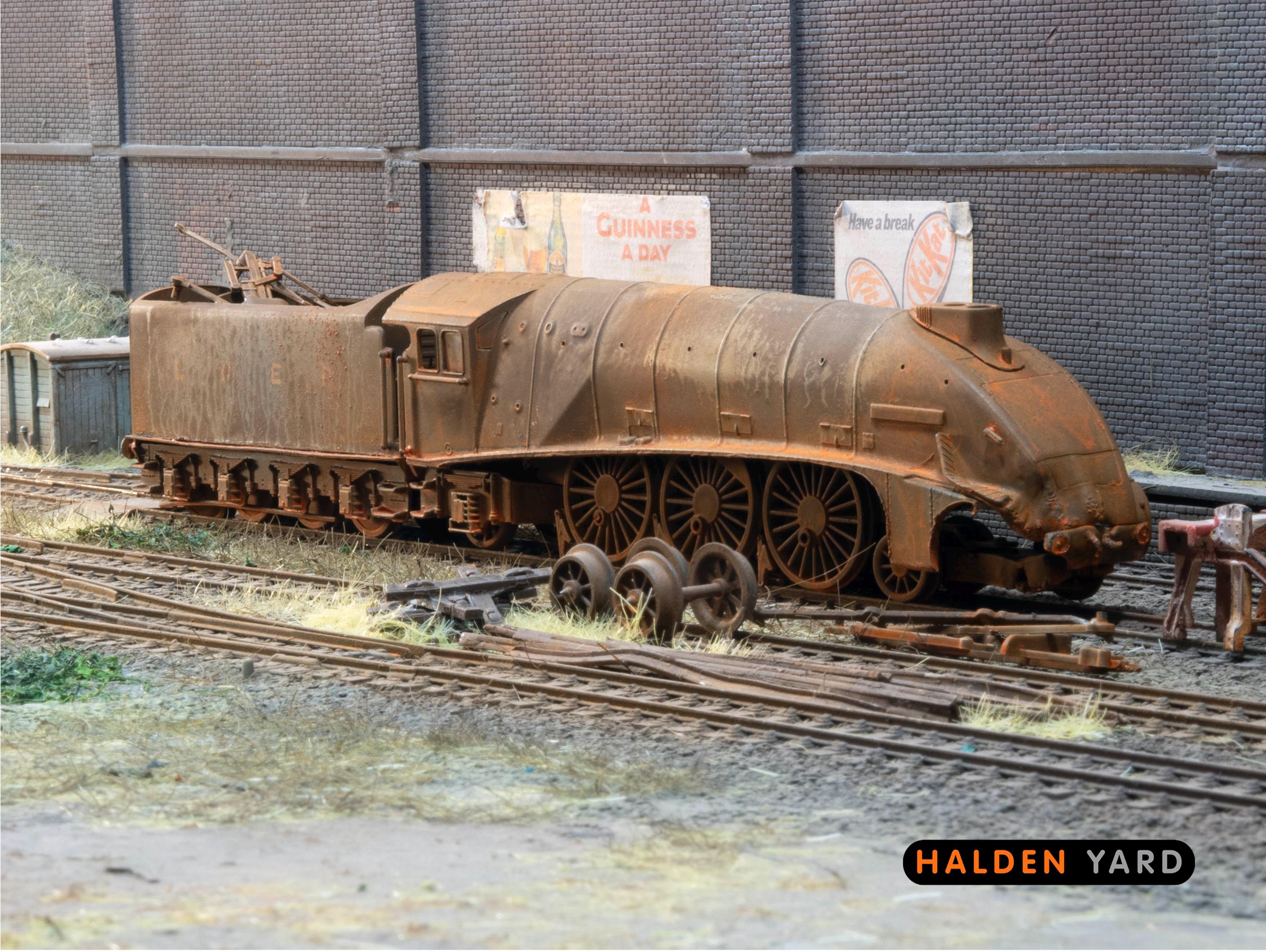 OO Gauge Scrapyard LNER A4 Locomotive, Heavily Rusted and Weathered ...