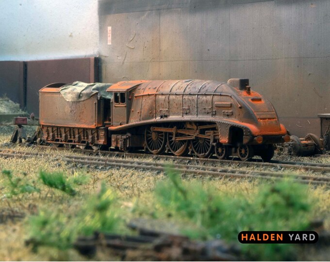 N Gauge Scrapyard A4 Class Locomotive, Heavily Rusted and Weathered ...
