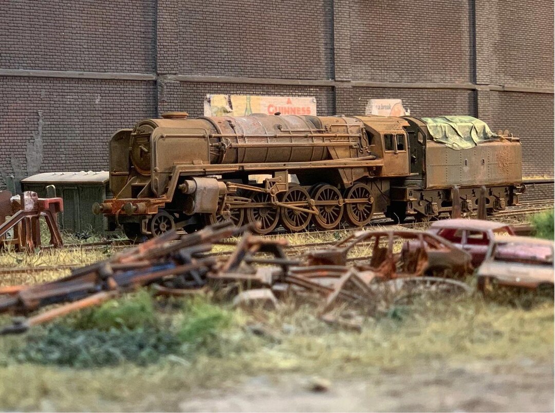 OO Gauge Locomotive: Scrapyard British Railways 9F. Ref H8 - Etsy