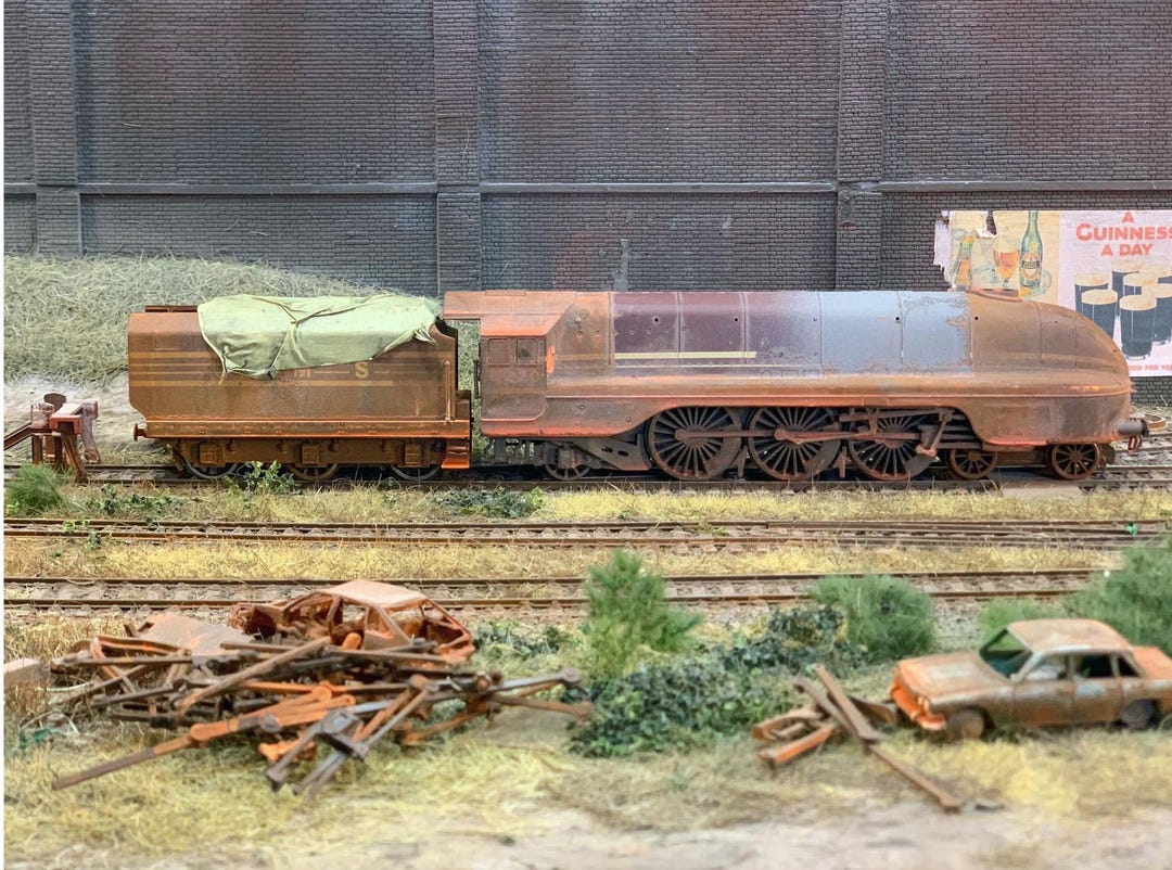 OO Gauge Scrapyard Coronation/duchess Locomotive, Heavily Rusted and ...