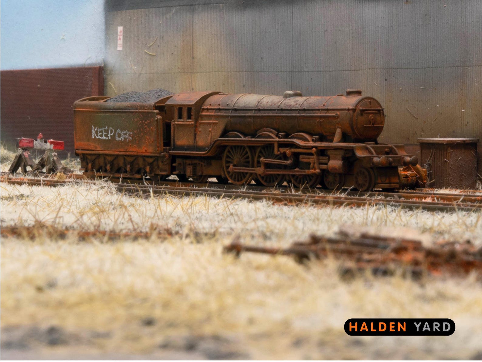 N Gauge Scrapyard A3 Class Locomotive, Heavily Rusted and Weathered ...