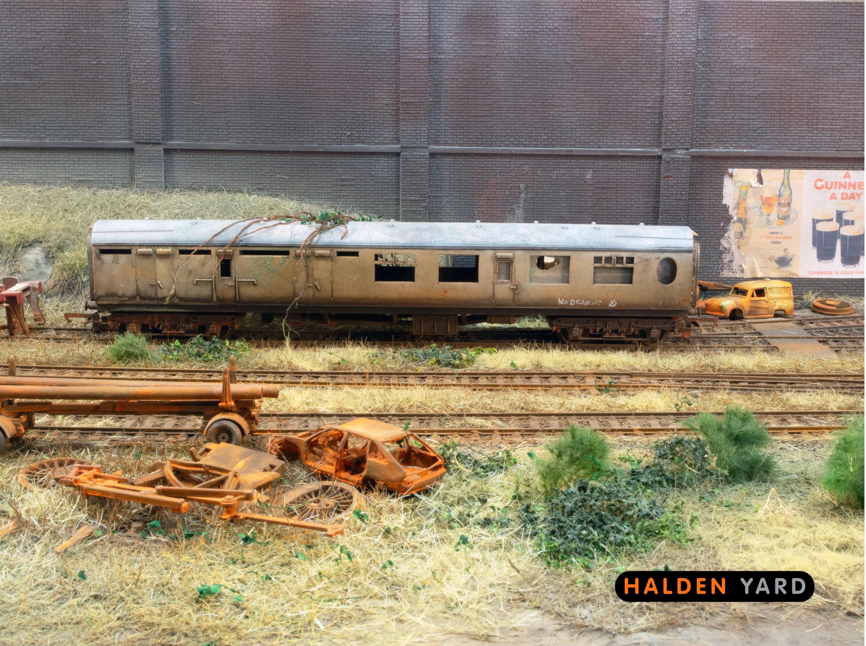 OO Gauge Thompson Teak Coach Weathered. Ref 117 - Etsy