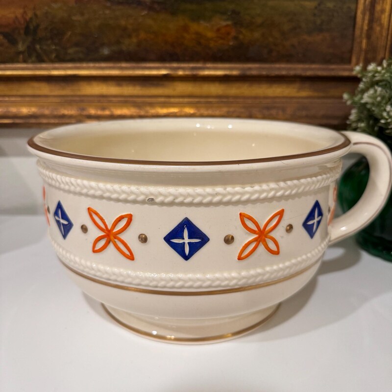 English Chamber Pot - Etsy