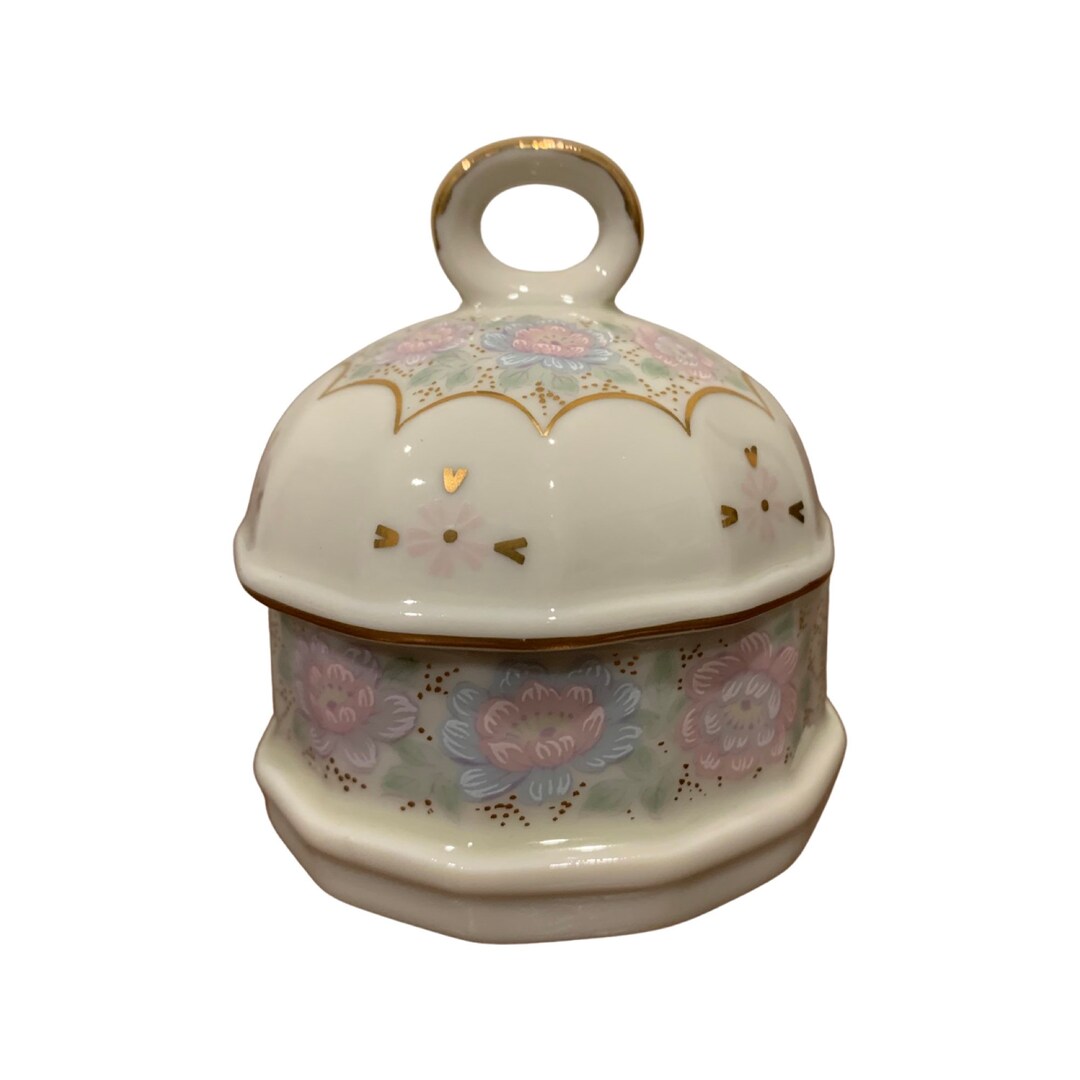 Adorable Vintage Porcelain Trinket Box in Pretty Pastels - Etsy