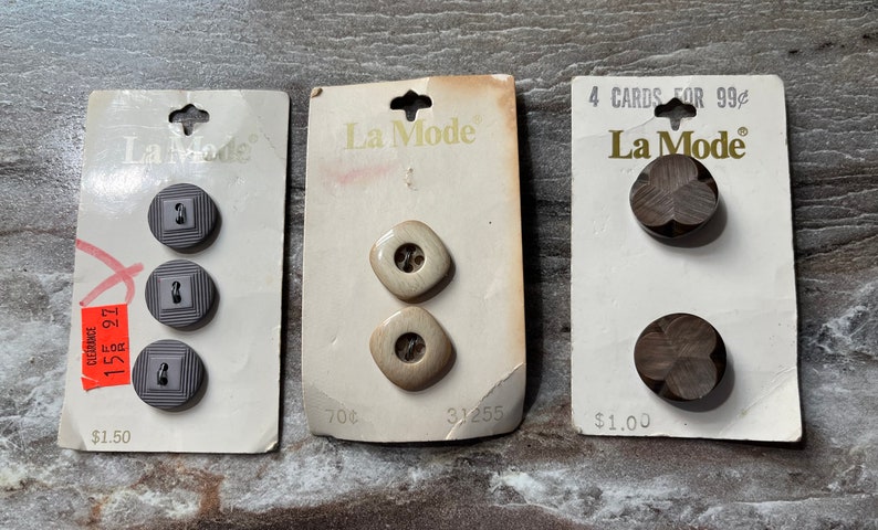 Vintage La Mode Buttons Italy Holland 3 Different Styles on Cards - Etsy