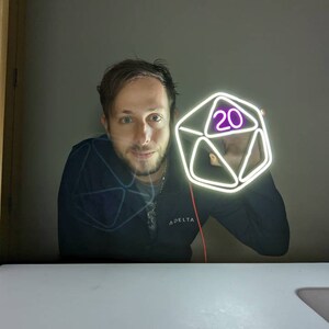 D20 Dice Dnd Roleplaying Neon Sign LED, Wall Art, Trendy Neon Sign ...