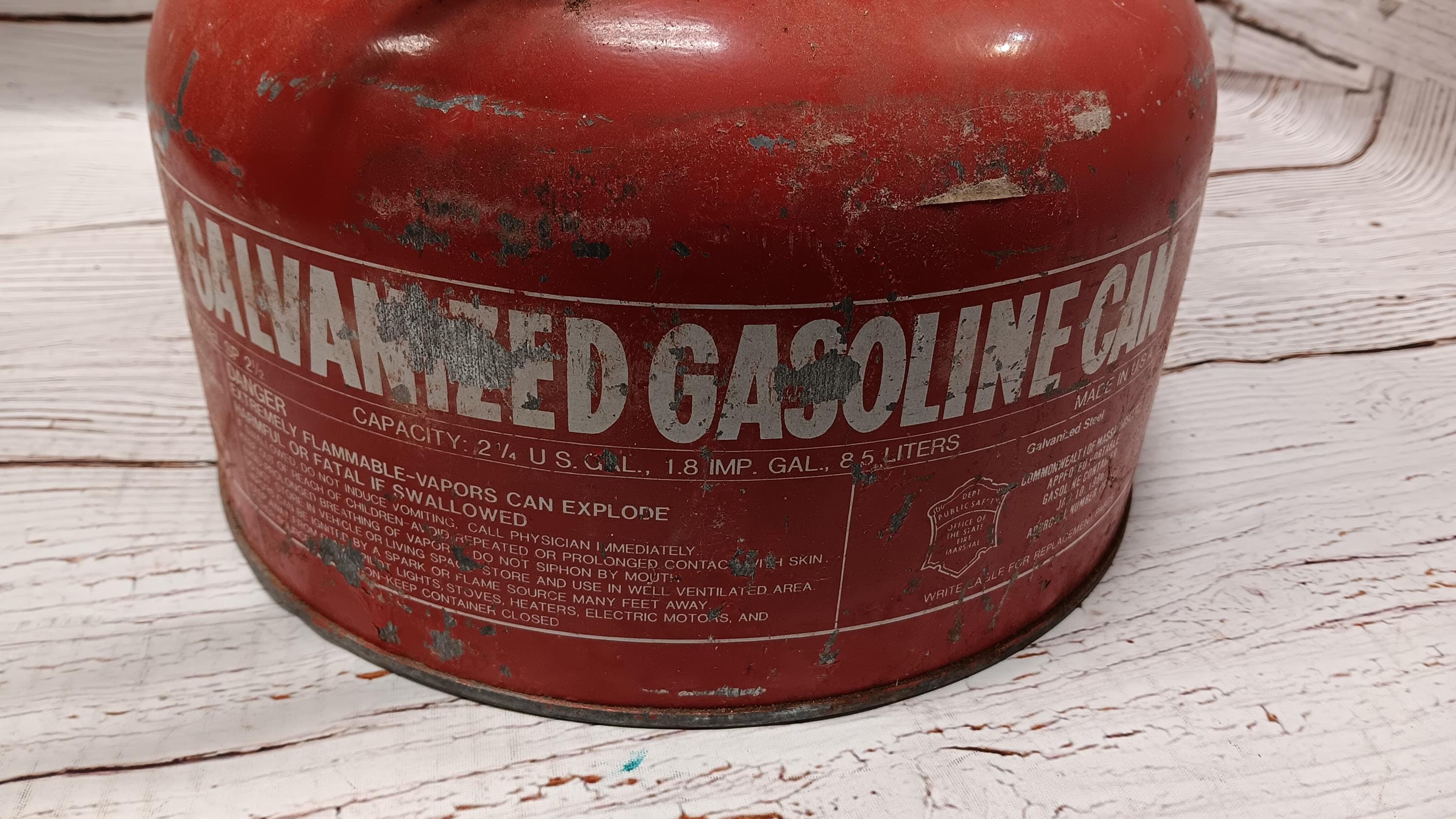 Vintage 2 Gallon Red Eagle Galvanized Gasoline Can - Etsy