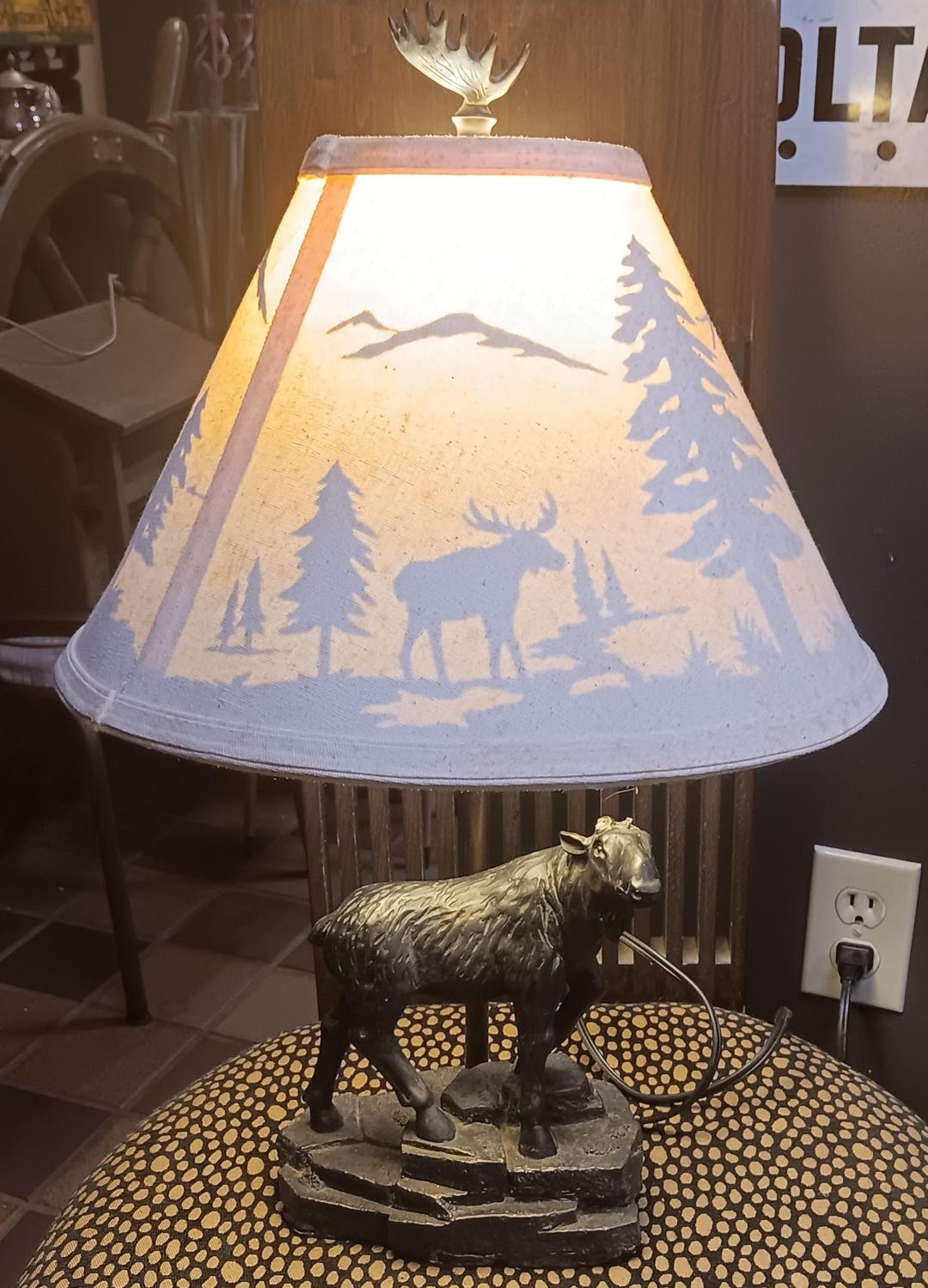 Rustic Moose Table Lamp W/ Antler Finial – 22" Tall Cabin Lodge Decor ...