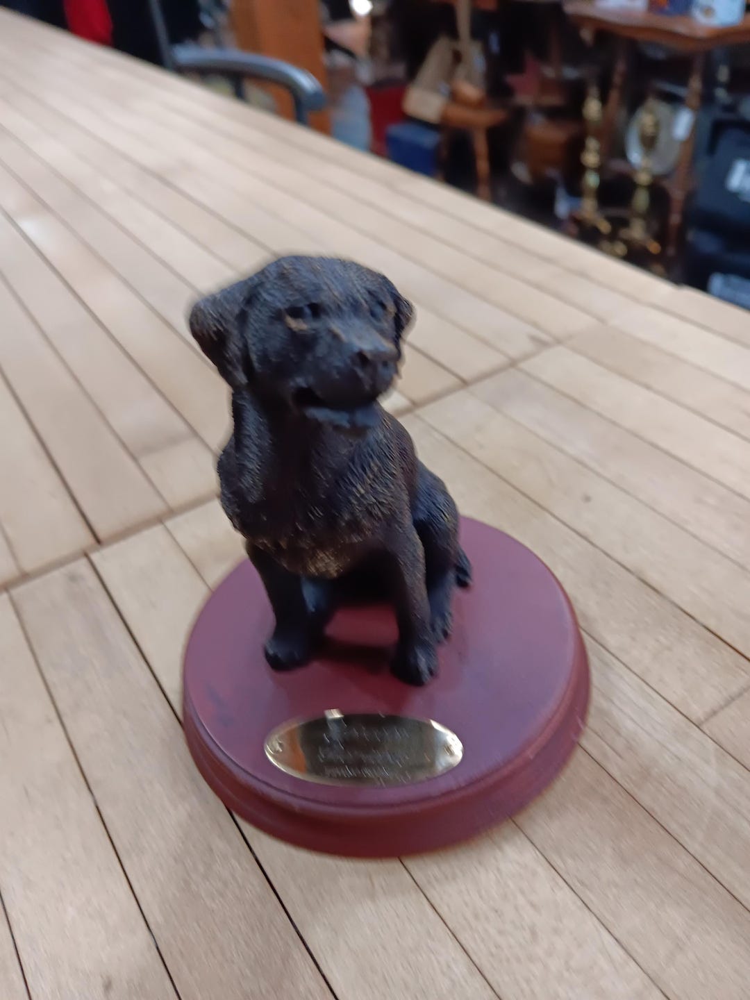 Living Stone Labrador Retriever Figurine – Resin on Wood Base, 5.5" - Etsy