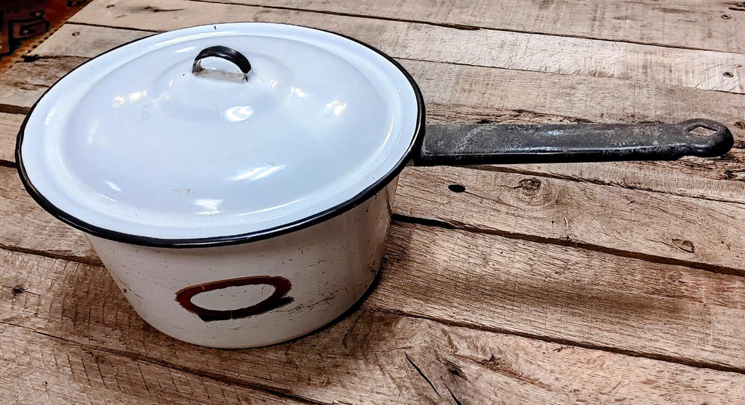 Vintage Marshall Wells Company White Enamel Cooking Pot - Etsy