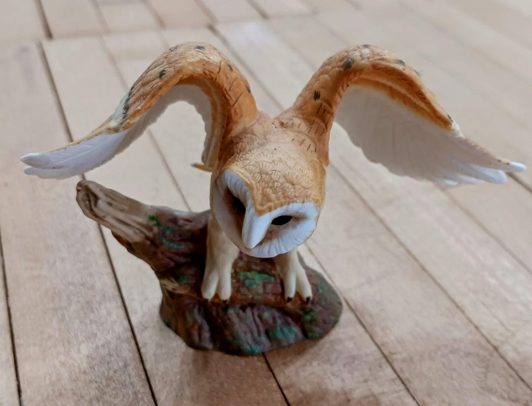 Barn Owl Figurine – 3" Wings Spread Resin Owl on Log Base - Etsy