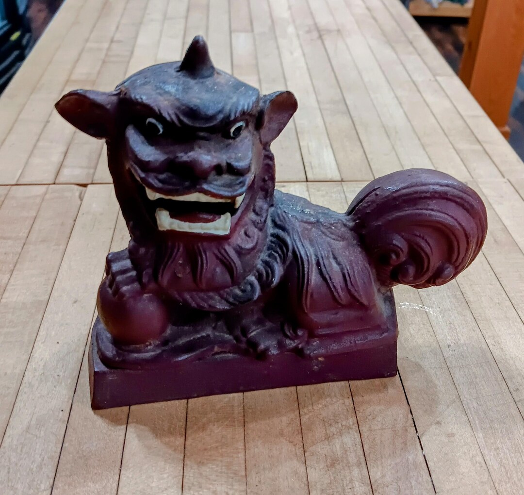 Vintage Red Cast Iron Foo Dog Figurine – Fierce Guardian Statue - Etsy