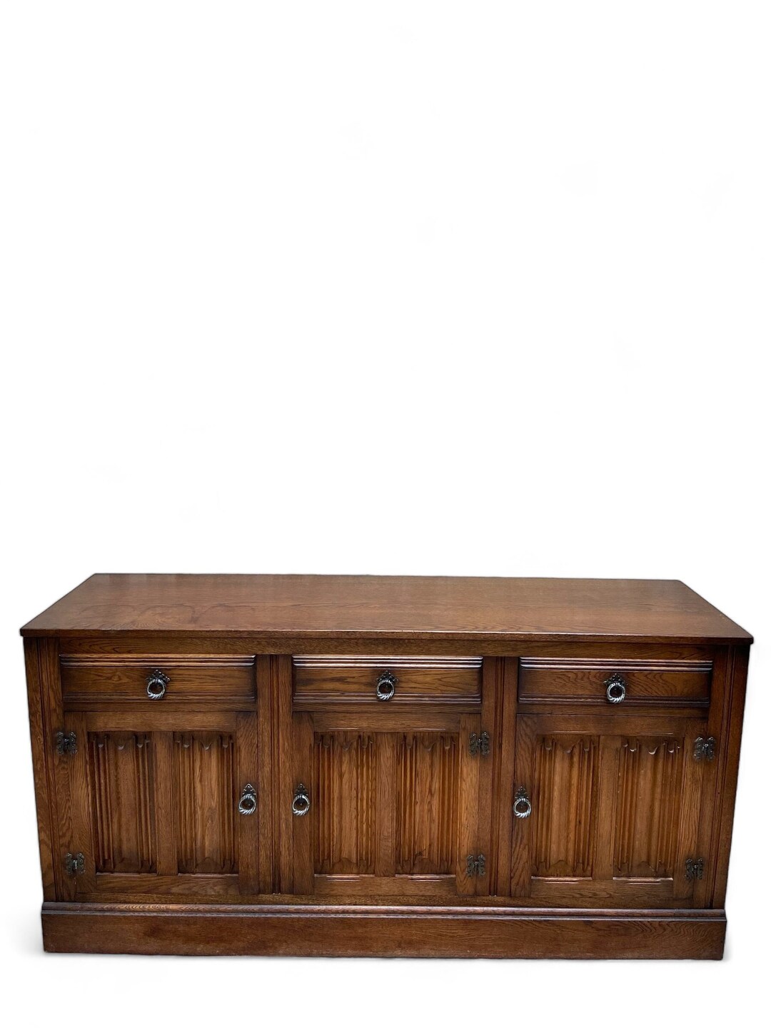 Vintage Oak Lancaster Sideboard by James Lupton & Sons Ltd / Drink ...