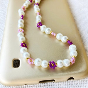 Phone Chain With Initial, Personalized Phone Strap, Daisy Chain ...