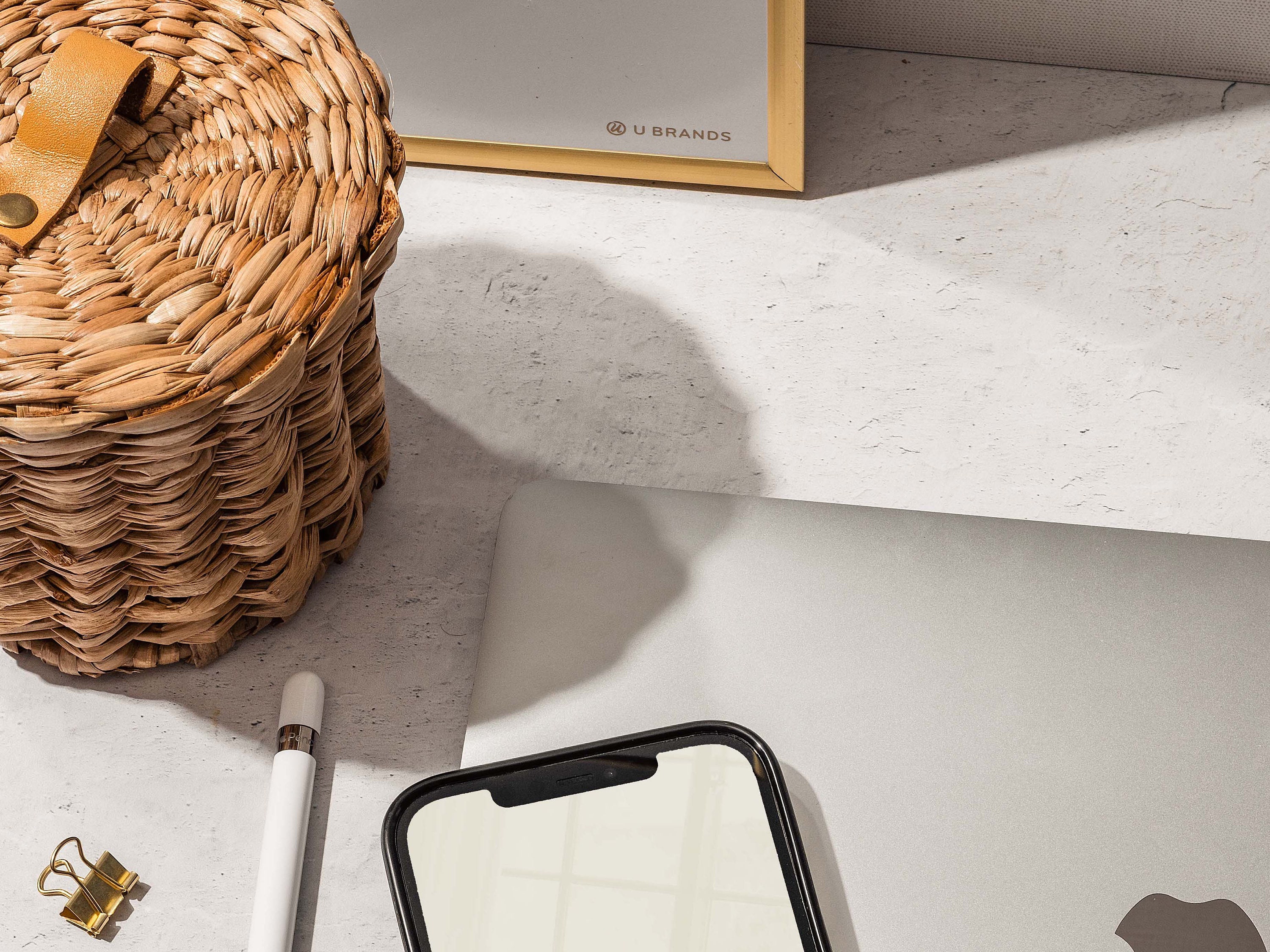 IPhone 12 Pro Max Photoshop PSD Mockup | Minimalist iPhone Scene ...