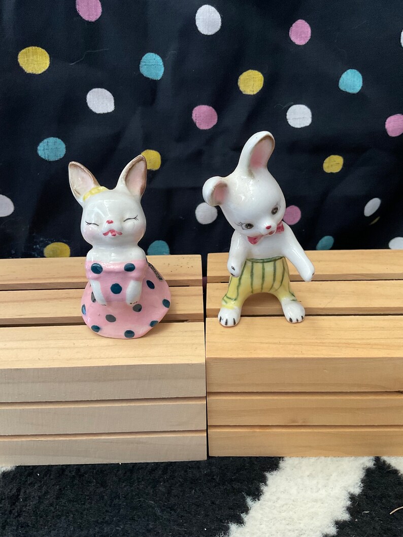 Vintage Dancing Bunny Couple Salt and Pepper Shakers - Etsy