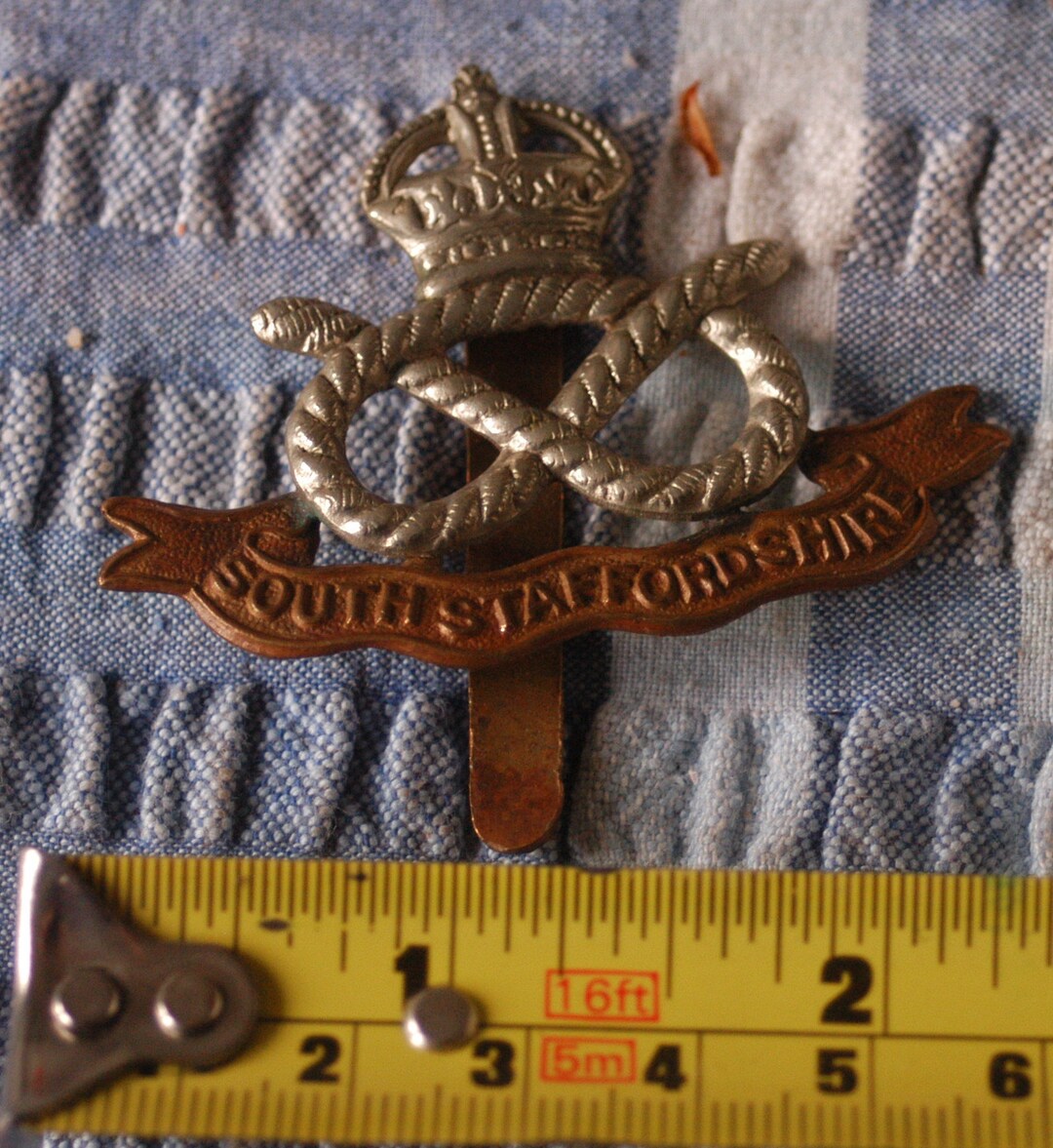 WW1 South Staffordshire Two Tone Slider Type Cap Badge - Etsy