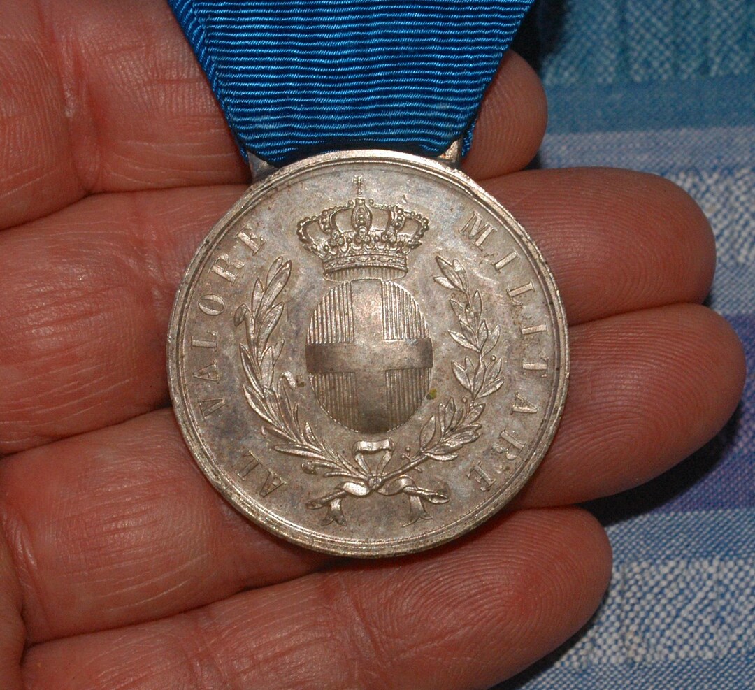 Italy Al Valore Militare Silvered Medal, Circa 1930’s Issue, Unnamed ...
